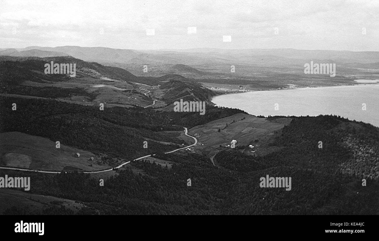Route a Cannes de Roches Stock Photo - Alamy