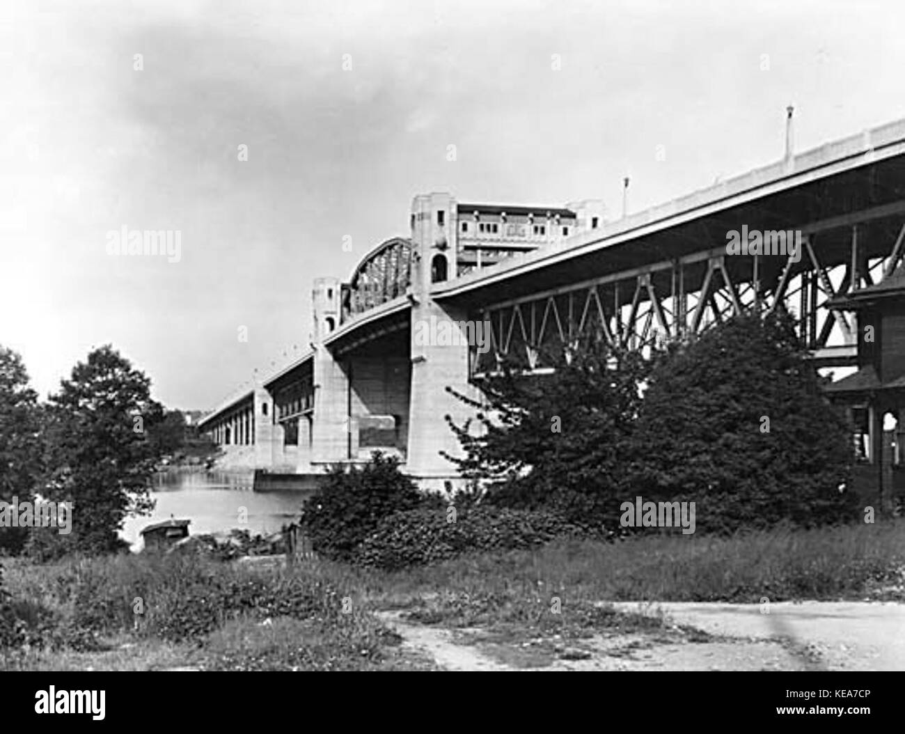 Burrard Bridge circa 1932 Stock Photo - Alamy