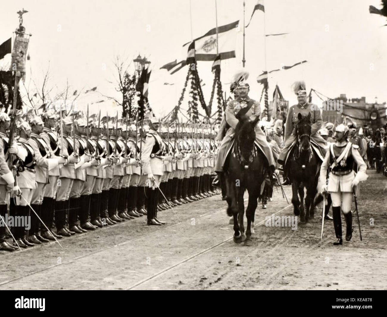 Kaiser wilhelm ii in military uniform hi-res stock photography and ...