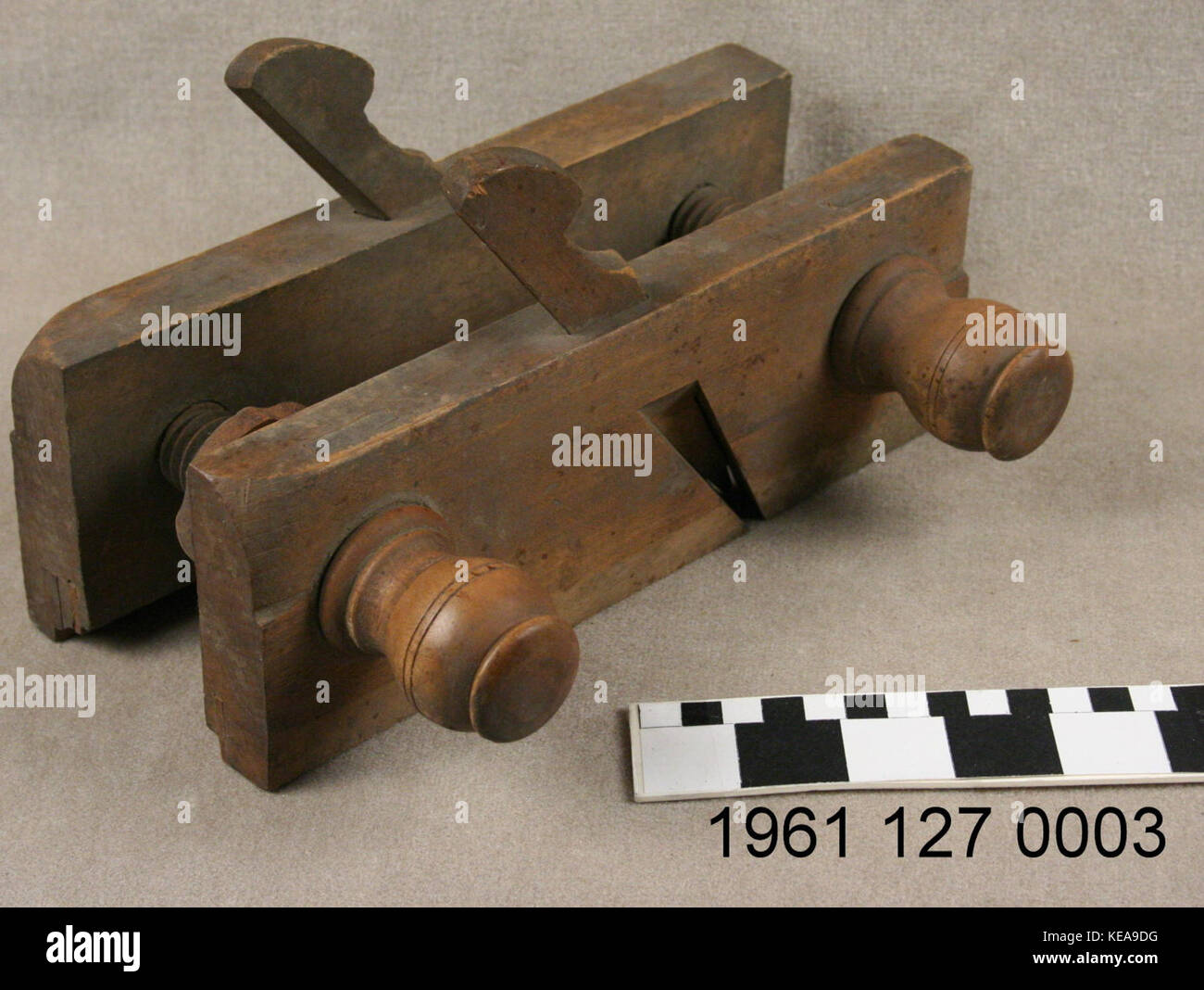 Wooden Adjustable Screw Arm Sash Plane Stock Photo - Alamy