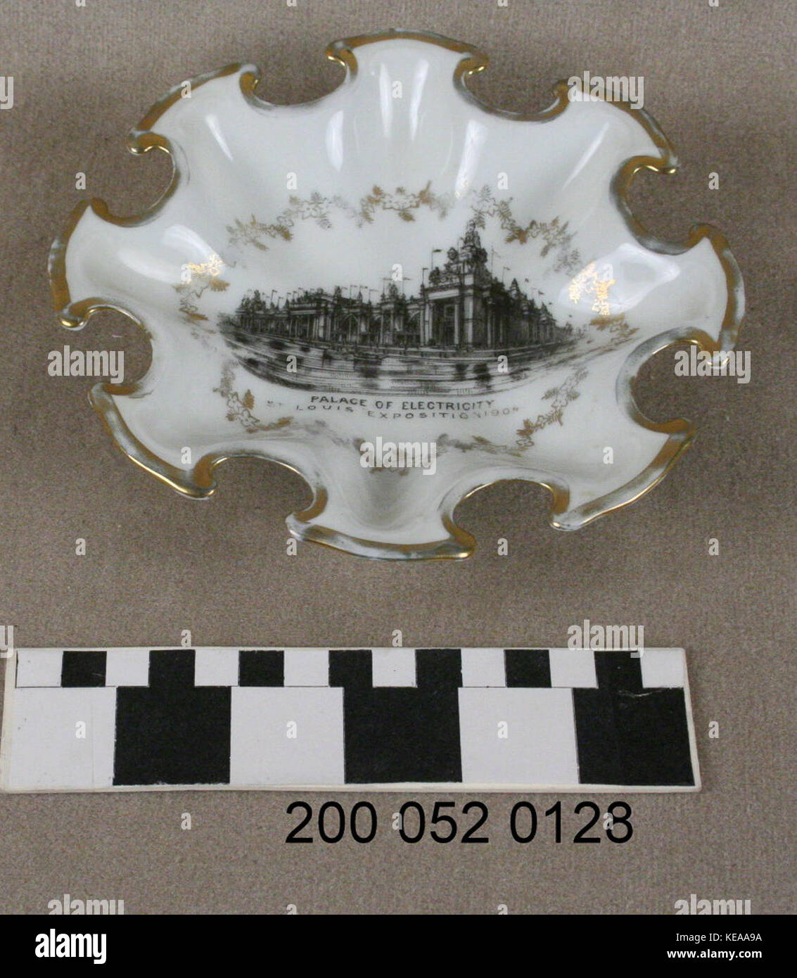 White Ceramic Candy Dish With Black Transfer Image of Palace of ...