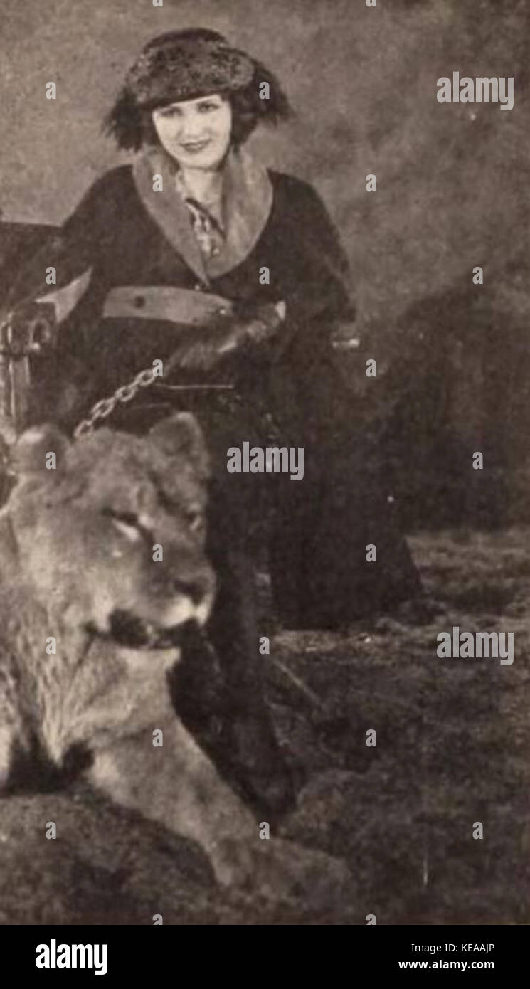 The Man Tamer (1921) 2 Stock Photo - Alamy