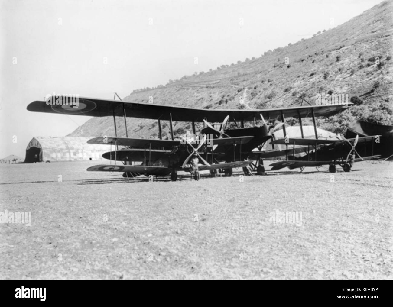 Handley page aircraft hi-res stock photography and images - Alamy