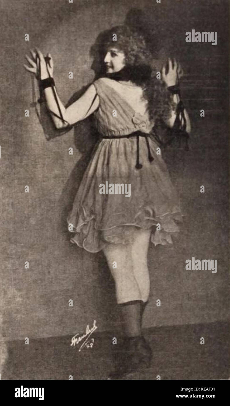 Our diamond queen hi-res stock photography and images - Alamy