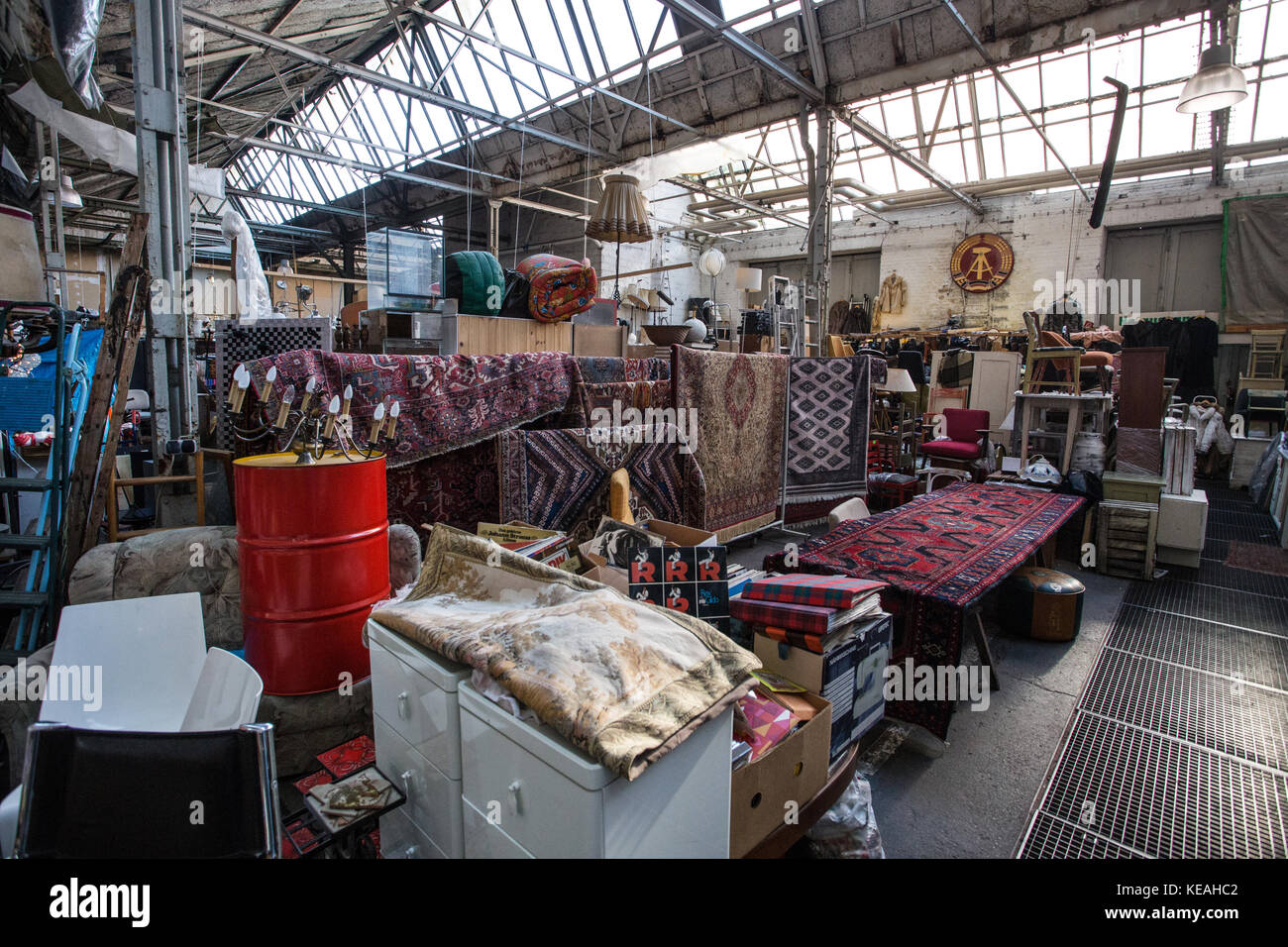 Flea market, Berlin, Germany Stock Photo - Alamy