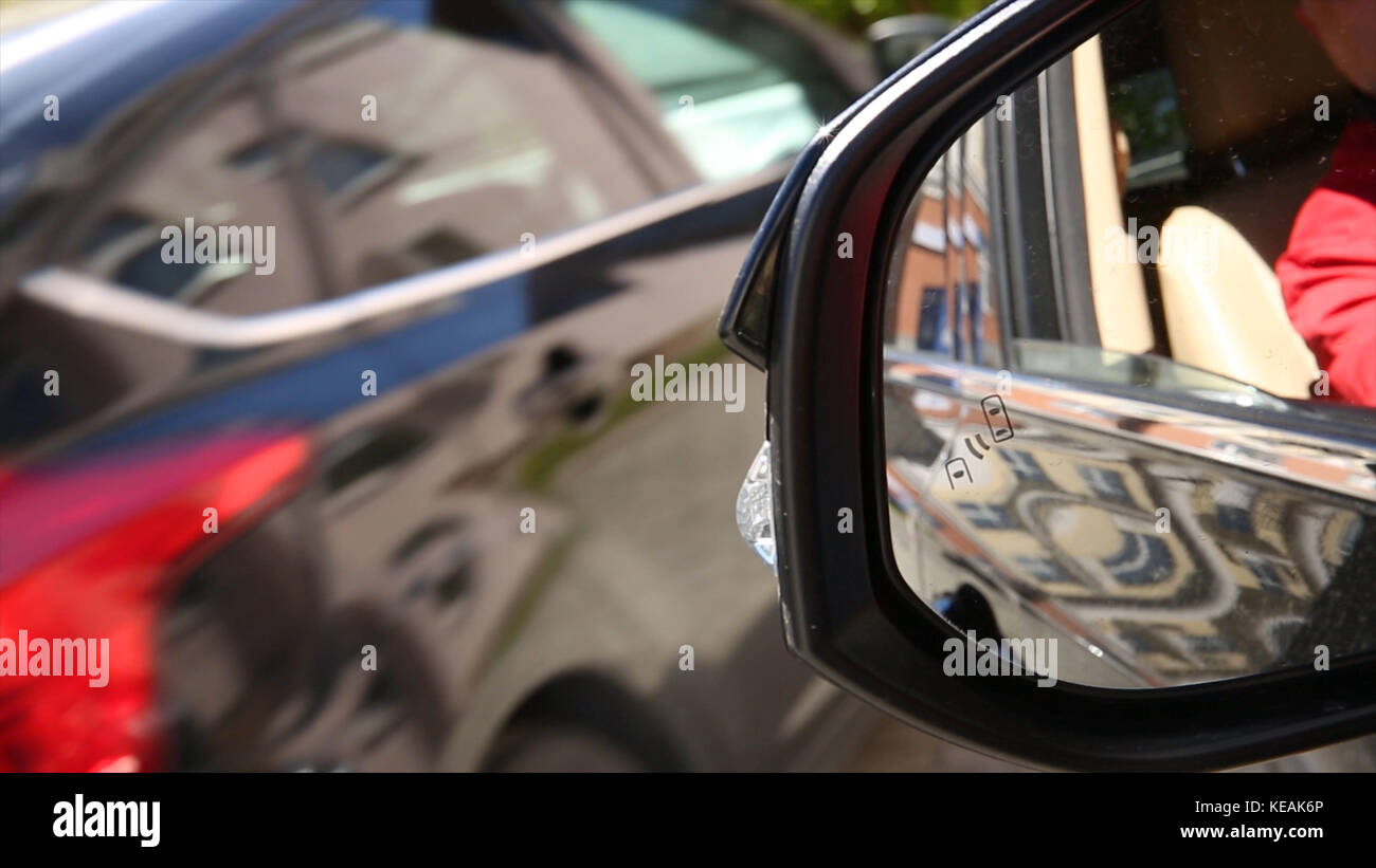 Autonomous cars on a road with visible connection. Blind Spot ...