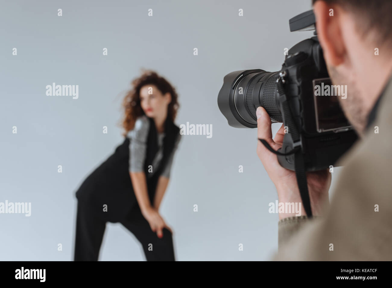 professional photographer and model Stock Photo - Alamy