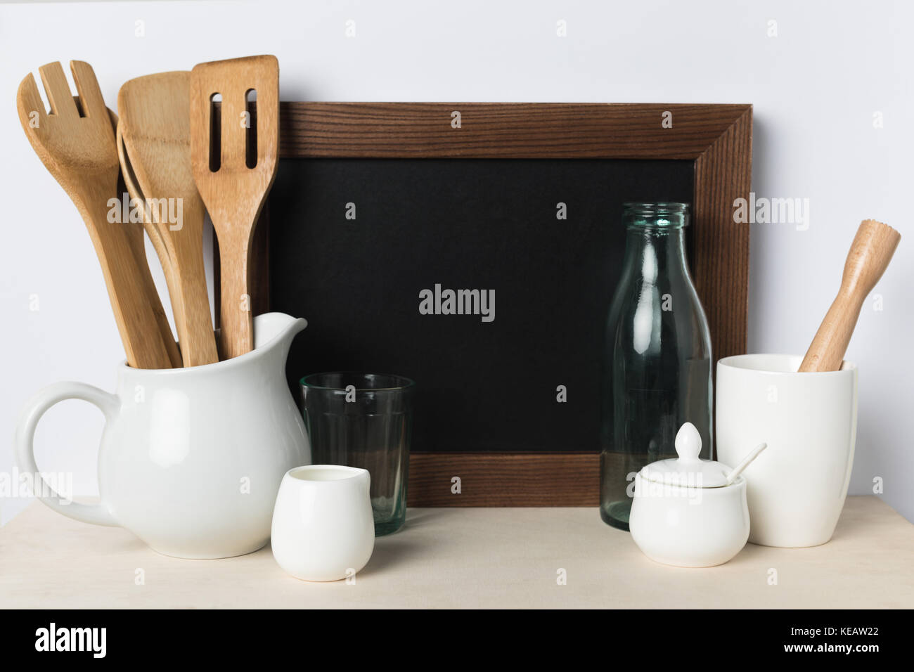 blank board and kitchen utensils Stock Photo - Alamy