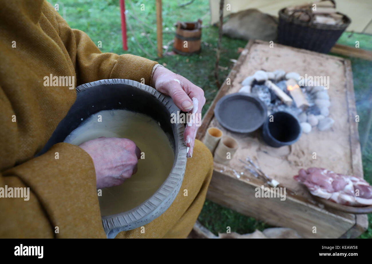 Feast food stonehenge exhibition hi-res stock photography and images ...