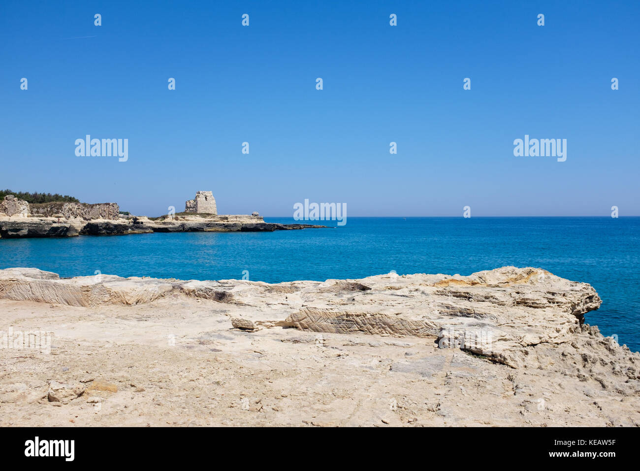Puglia coastline hi-res stock photography and images - Alamy