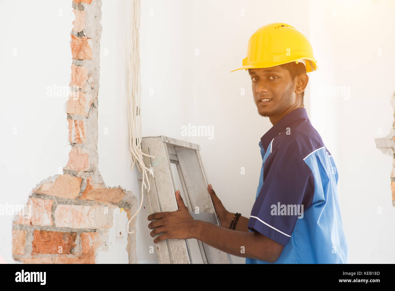 indian male construction worker Stock Photo - Alamy