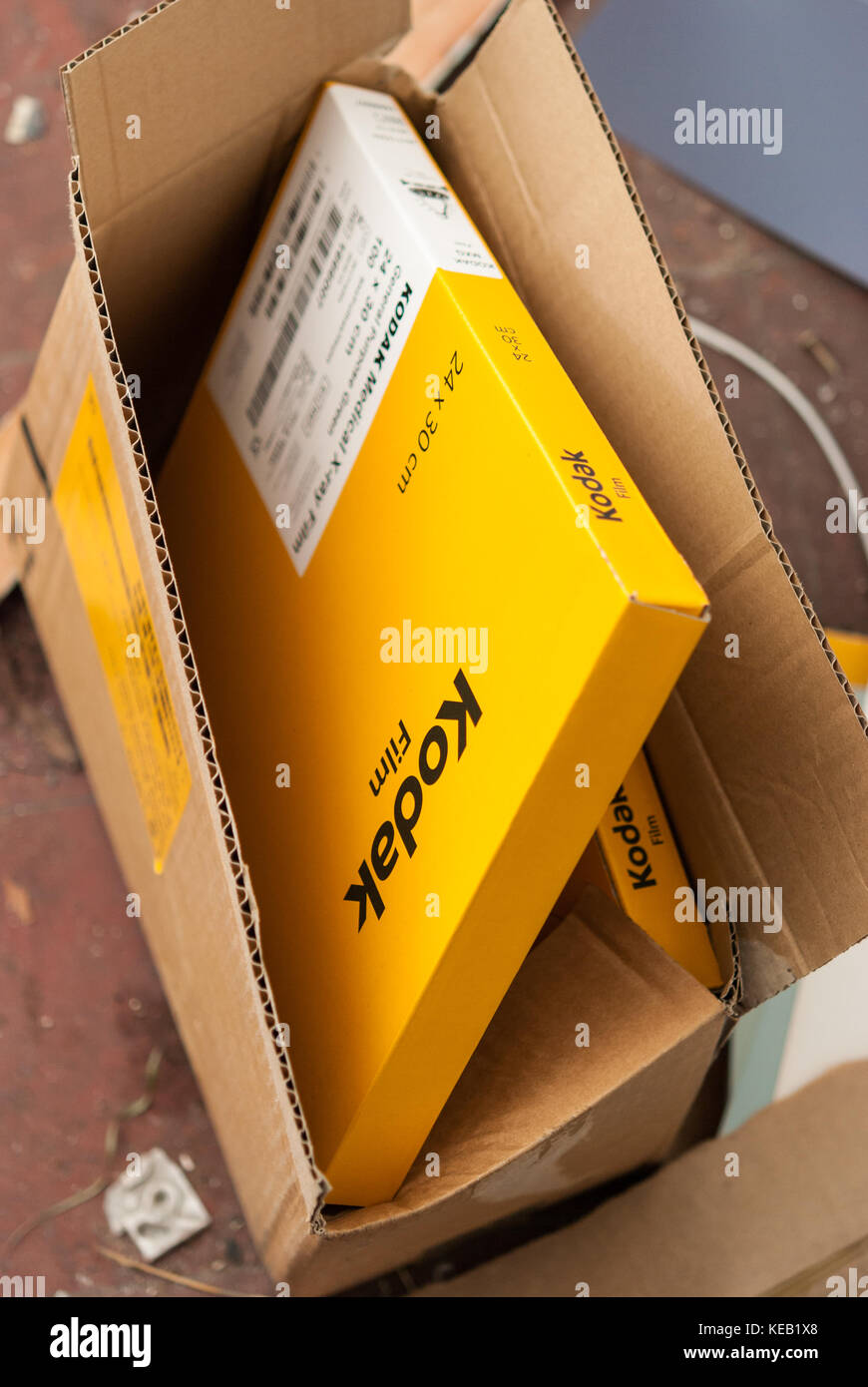 Old unused stock of Kodak medical X-Ray film - green Stock Photo - Alamy