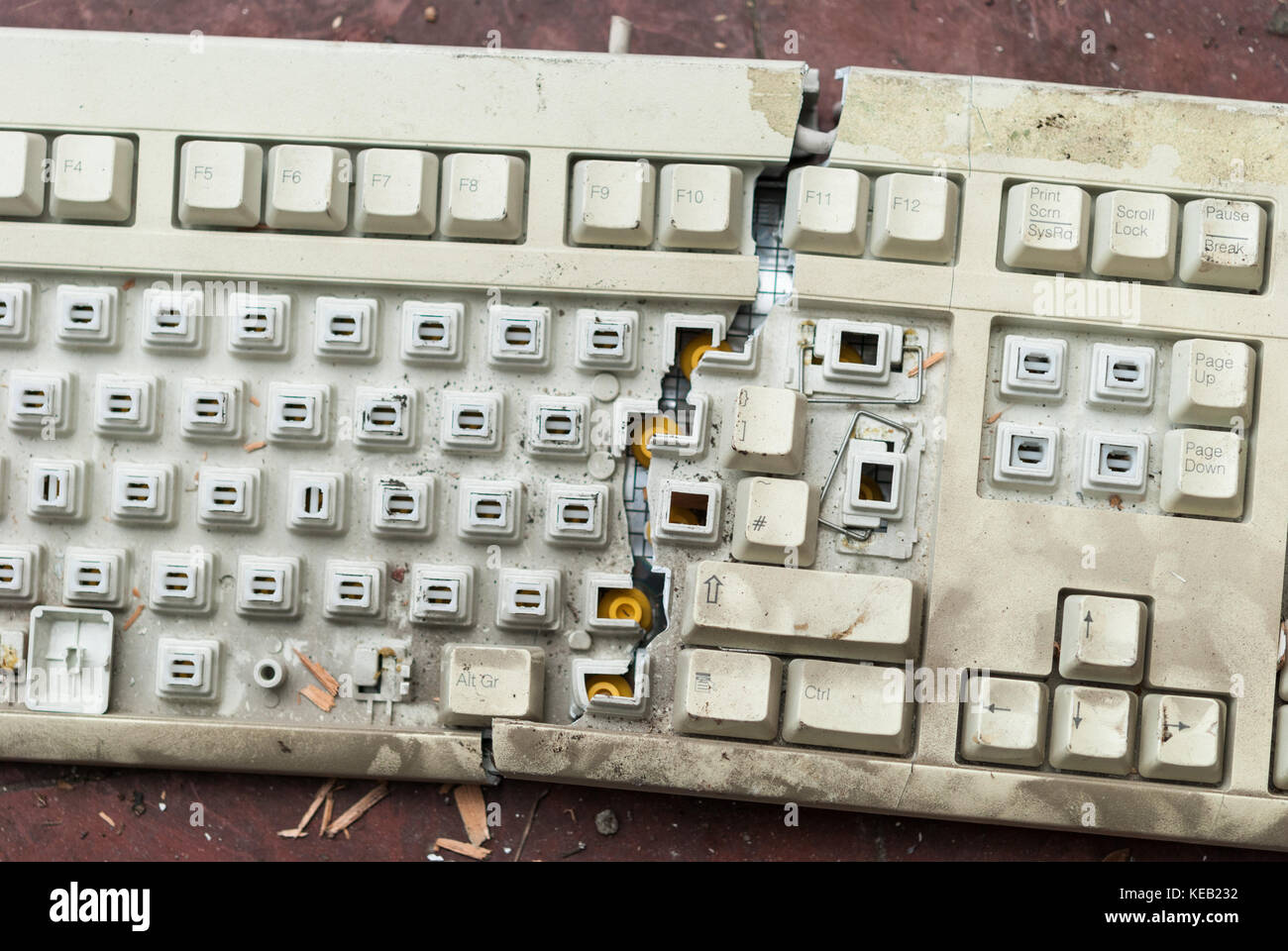 Old broken PC computer keyboards Stock Photo - Alamy