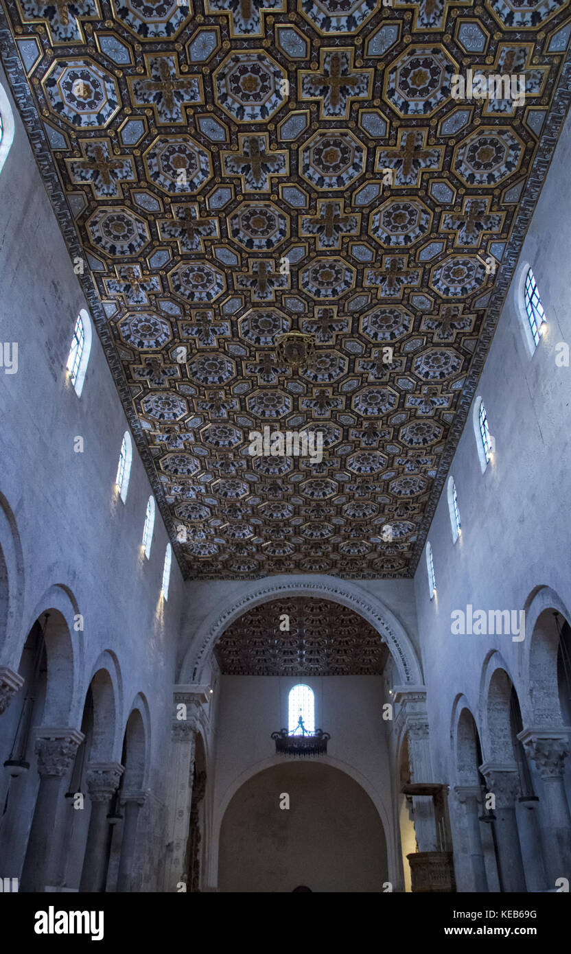 View of the ceiling of the Otranto Cathedral Stock Photo - Alamy