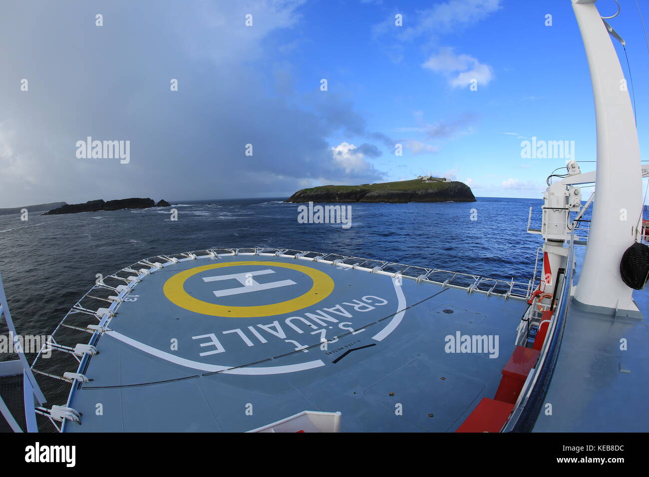 Lighthouse helipad hi-res stock photography and images - Alamy