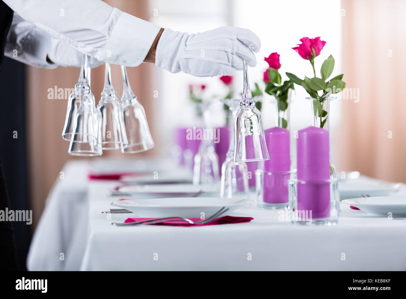 Fancy dinner waiter hi-res stock photography and images - Alamy