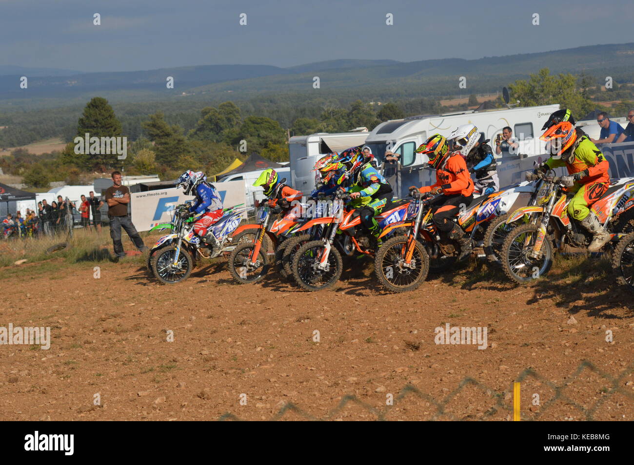 Cross motorcycle hi-res stock photography and images - Alamy