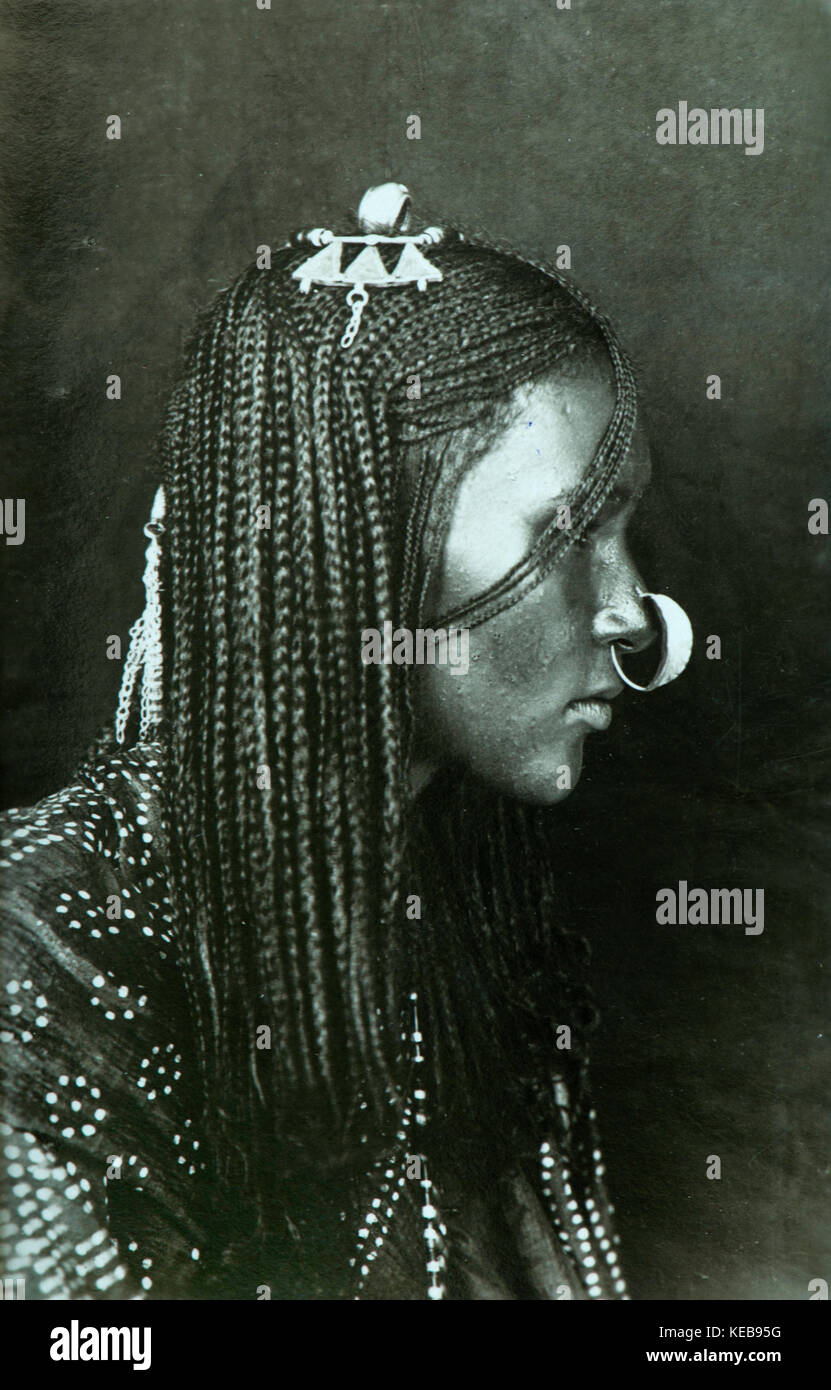 An Eritrean beauty in Asmara during the Italian colonial period (1936 ...