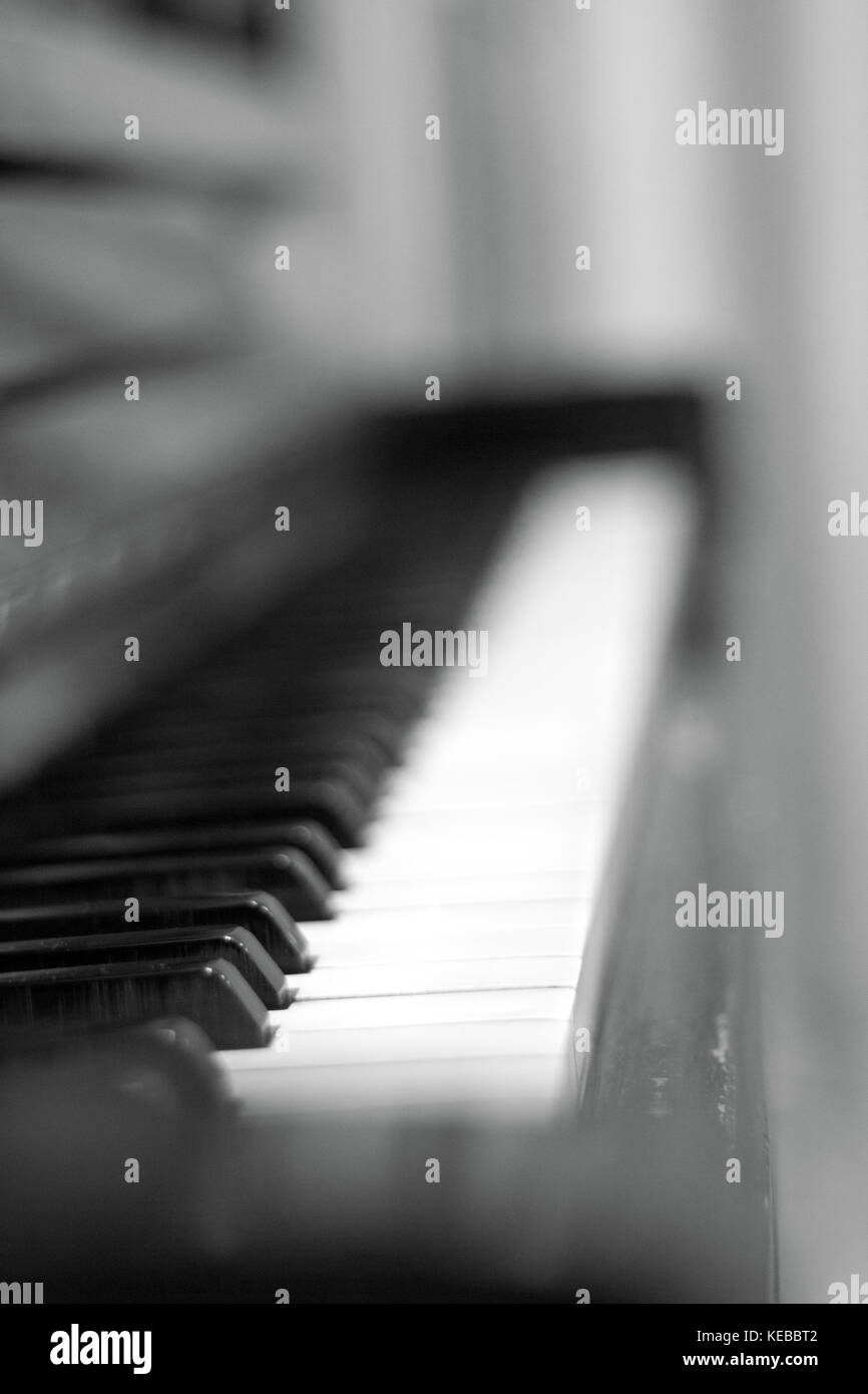 Close up of piano keys hi-res stock photography and images - Alamy