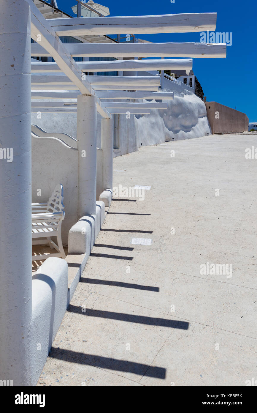 Building clifftop hi-res stock photography and images - Alamy