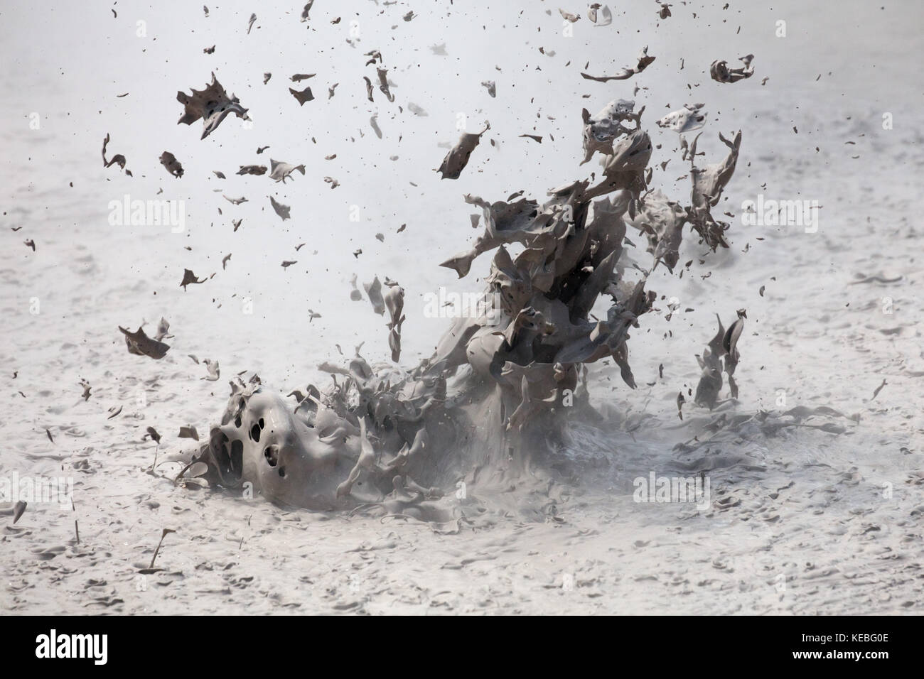 Mud pool whakarewarewa rotorua hi-res stock photography and images - Alamy