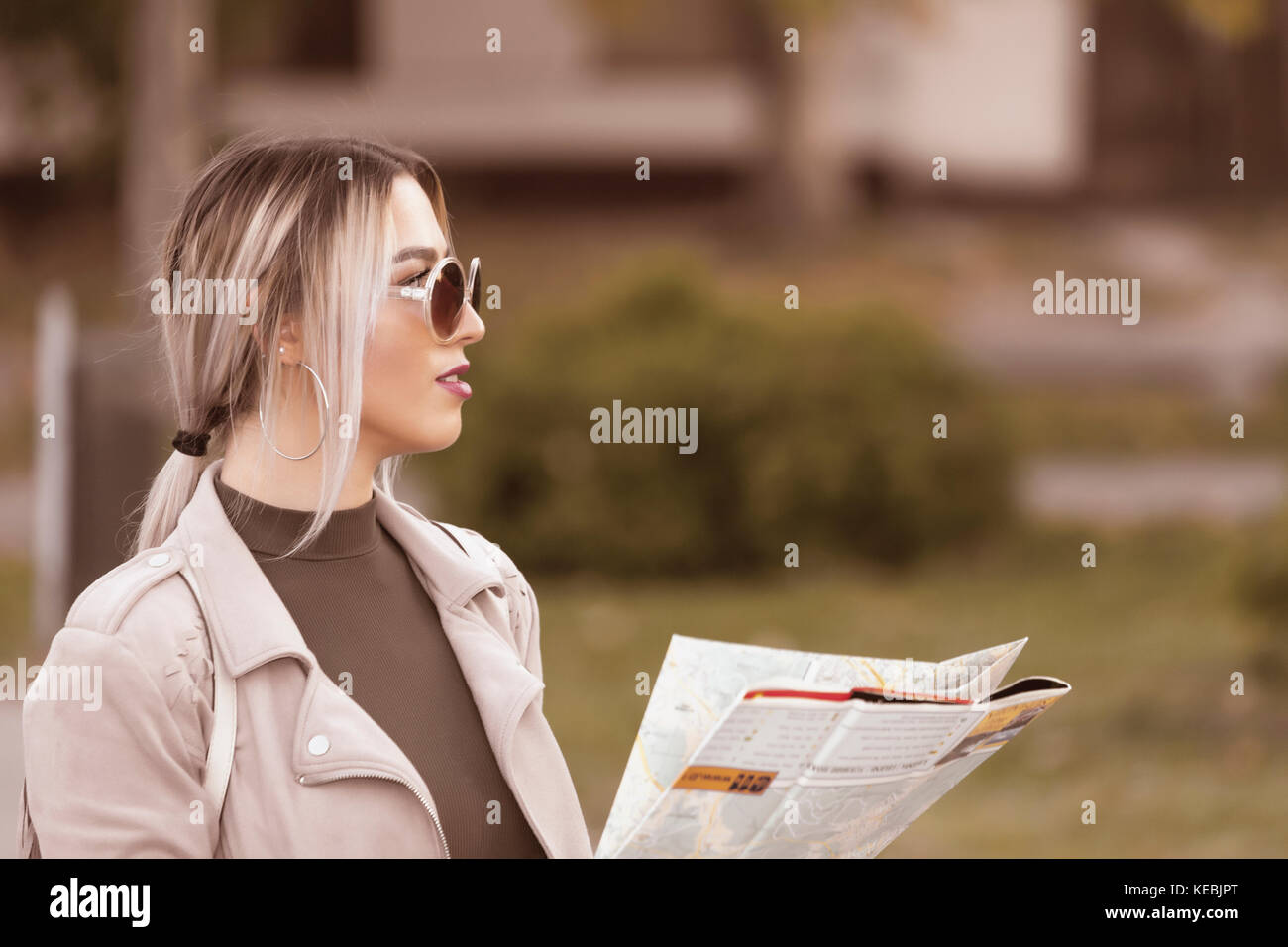 Lost Tourist Confused Stock Photos & Lost Tourist Confused Stock Images ...