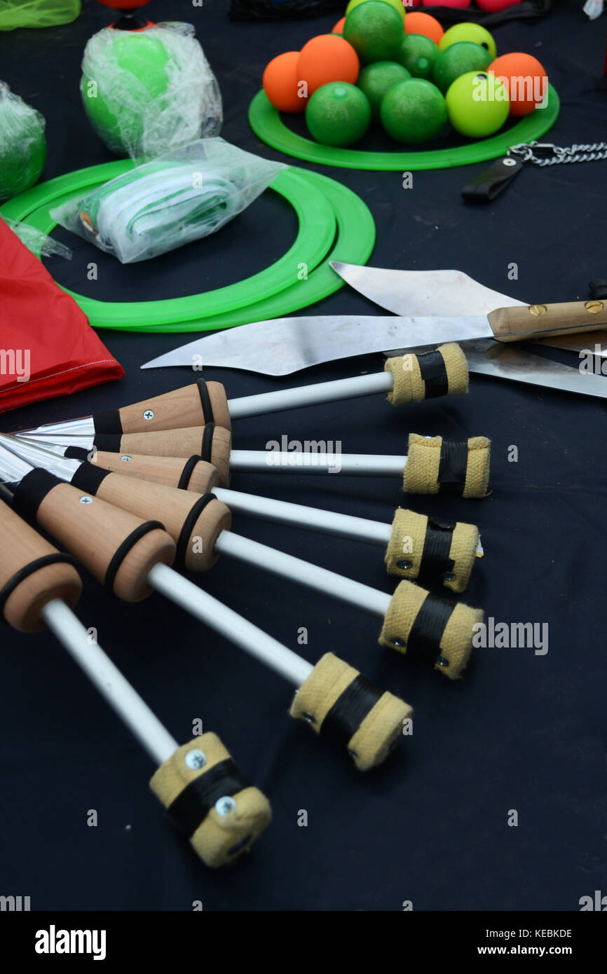 QUITO, ECUADOR - JANUARY 28, 2016: Juggling torches and some juggling ...