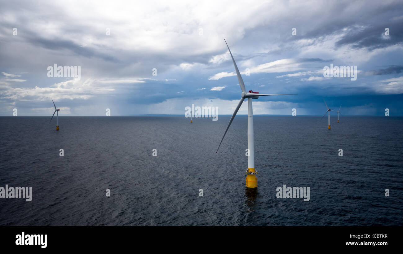 Floating offshore wind farm scotland hi-res stock photography and ...