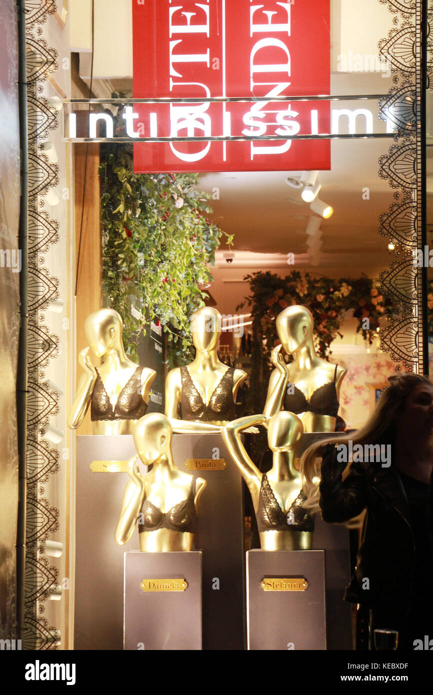 New York, NY, USA. 18th Oct, 2017. Intimissimi flagship boutique ...