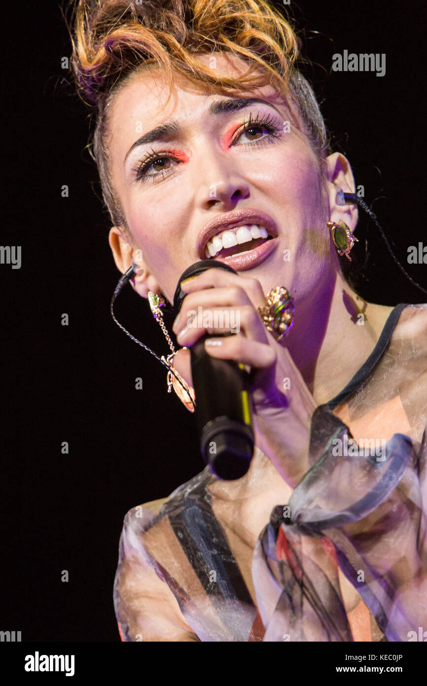 Milan, Italy. 18th Oct, 2017. The Italian singer-songwriter NINA ZILLI ...