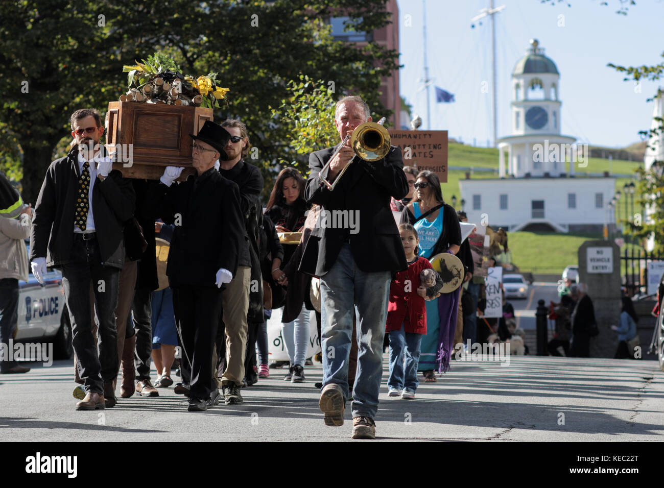 Funeral procession canada hi-res stock photography and images - Alamy