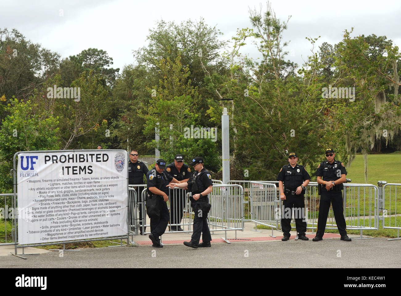 Prohibited items hi-res stock photography and images - Alamy