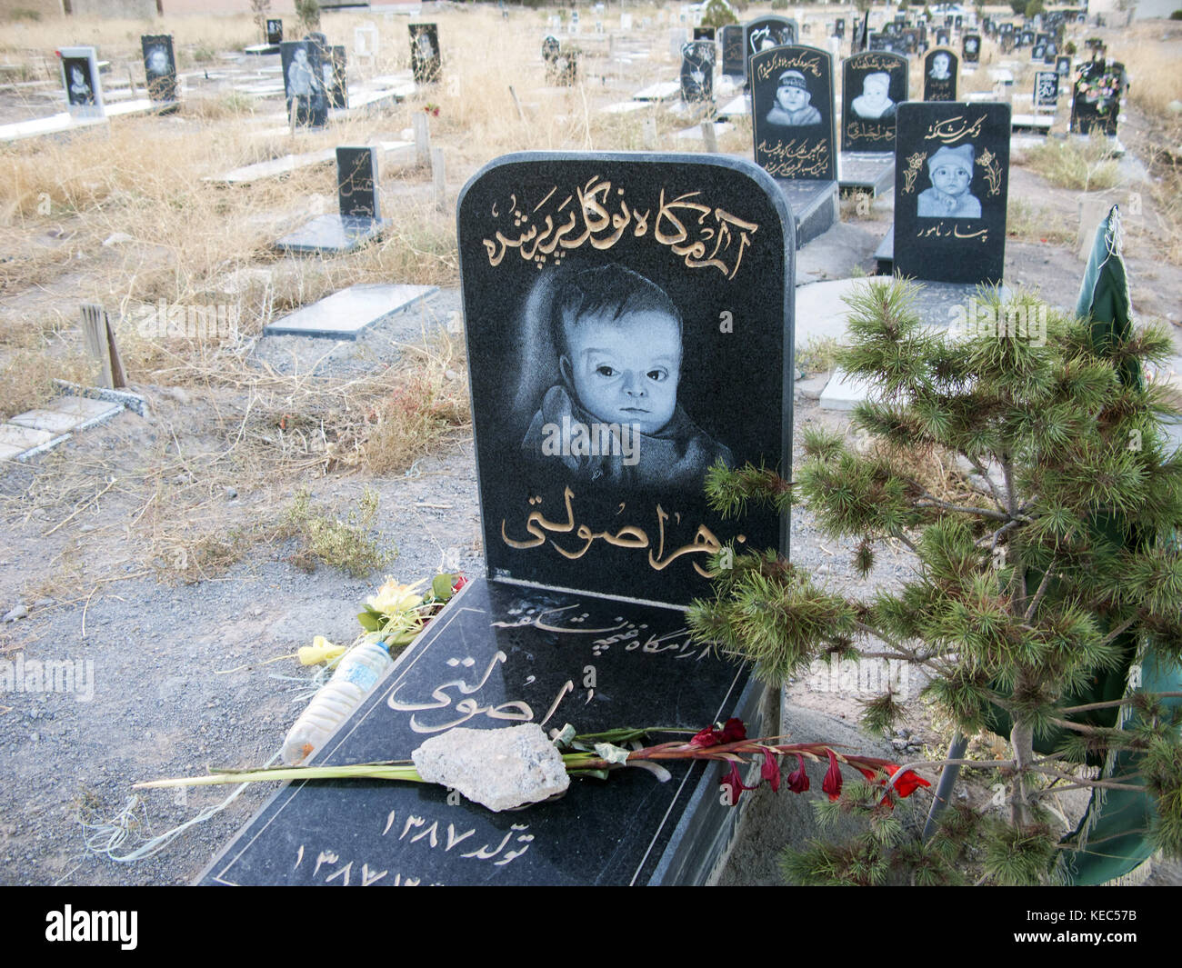 Tabriz, Tabriz, Iran. 18th Oct, 2010. Several tomb of children are seen ...