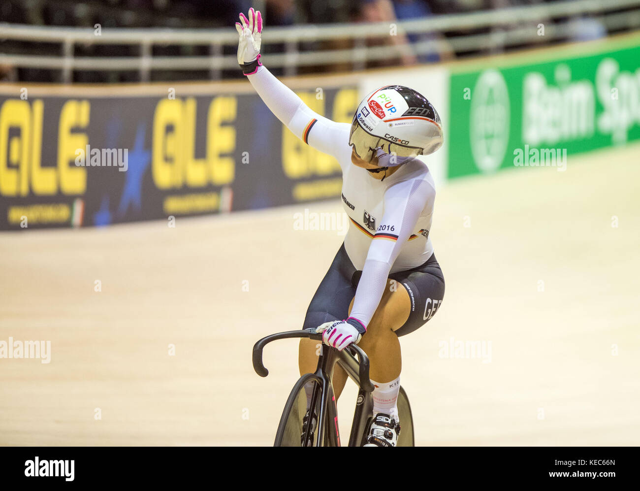 German sprint cyclist Kristina Vogel thanks the fans during the women's ...