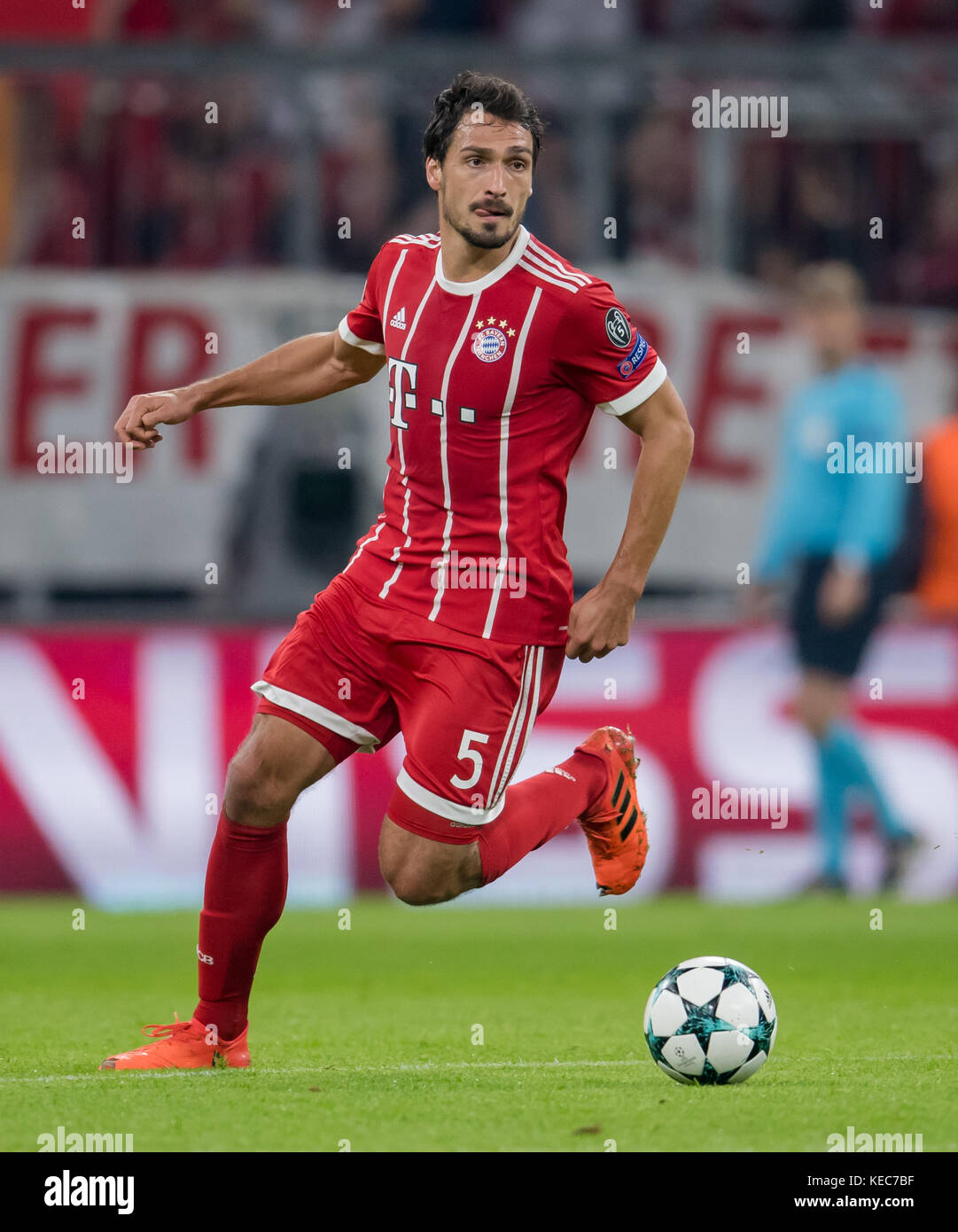 Munich's Mats Hummels in action during the UEFA Champions League soccer ...