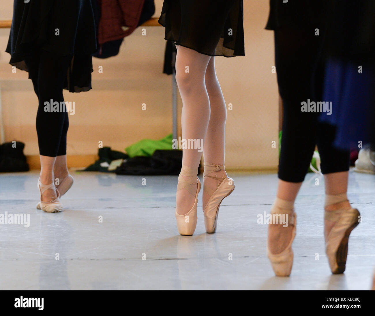 Moscow, Russia. 13th Oct, 2017. Dancers of the Russian State Ballet ...