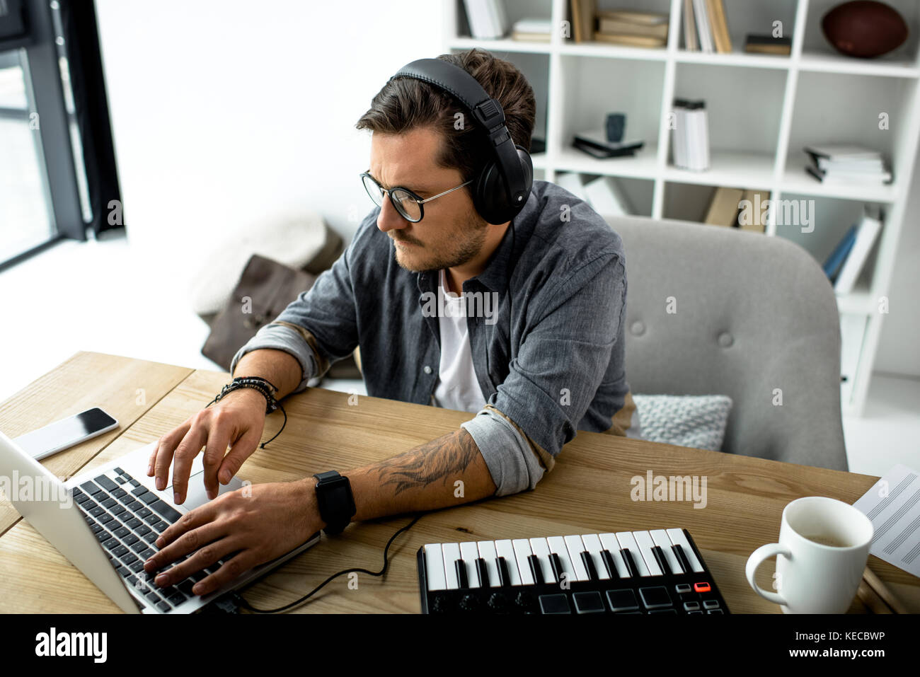 Composer device hi-res stock photography and images - Alamy