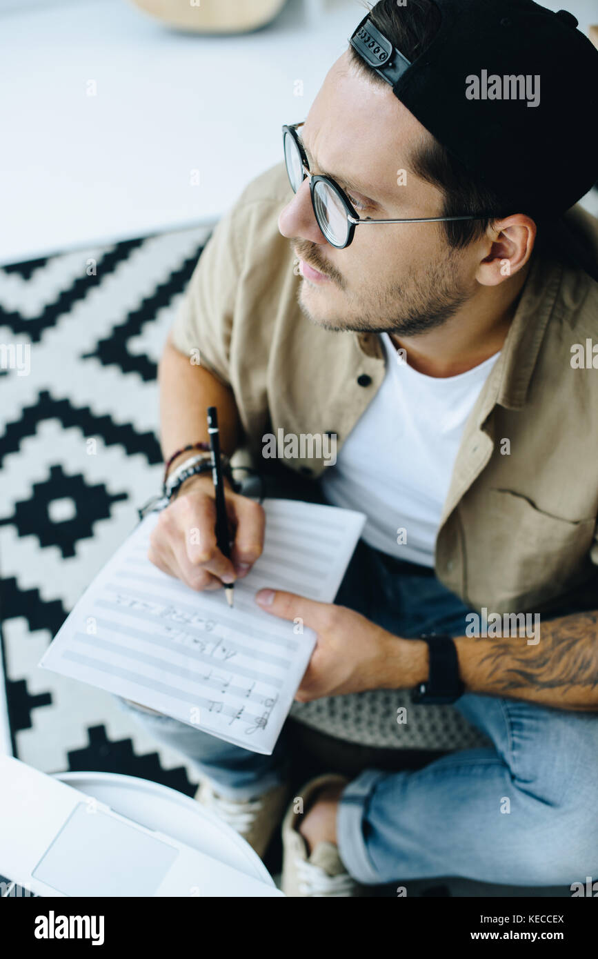 Digital paper people hi-res stock photography and images - Alamy