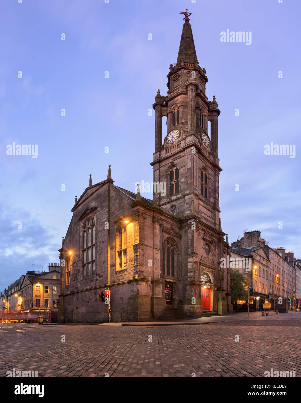 EDINBURGH, UNITED KINGDOM - SEPTEMBER 12, 2017: Tron Kirk in the ...