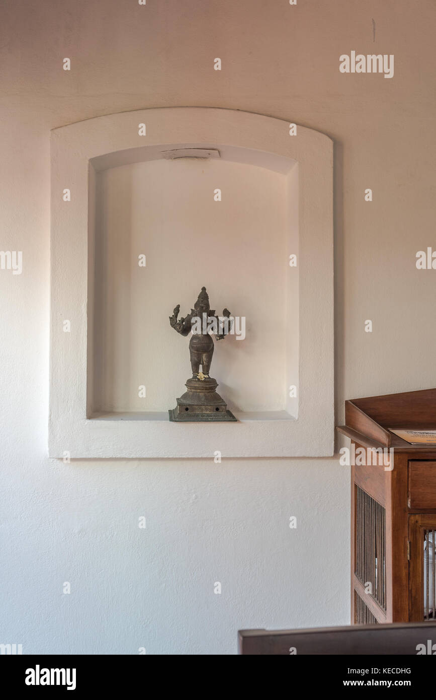 Hindu desk hi-res stock photography and images - Alamy