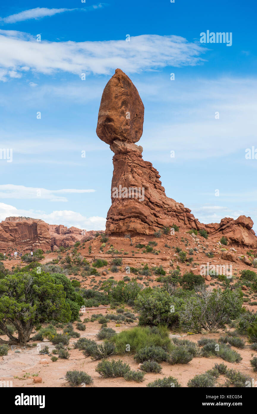 Balanced Rock, Arches National Park, Utah, USA Stock Photo - Alamy