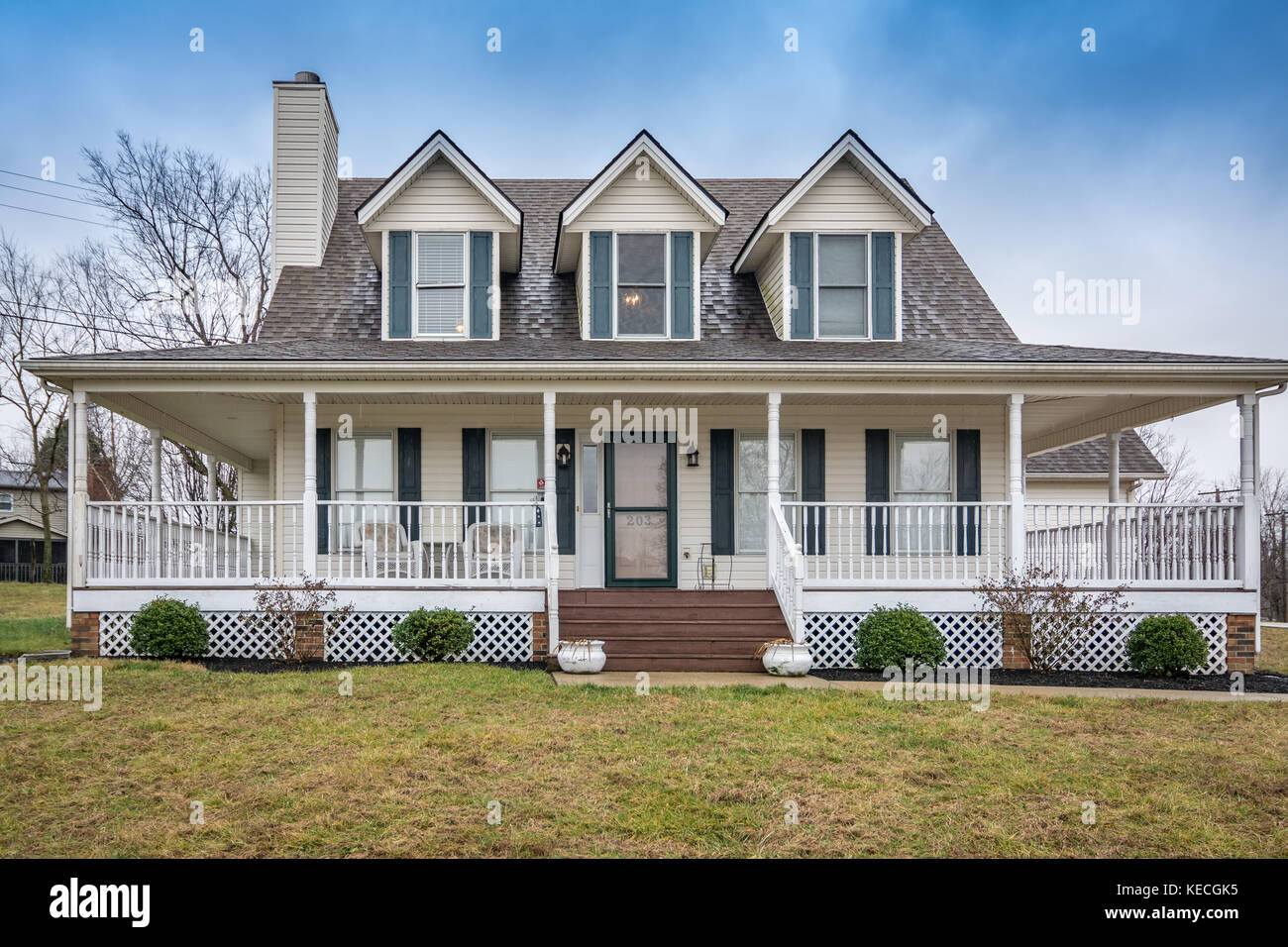 Middle class American home in Kentucky USA Stock Photo - Alamy