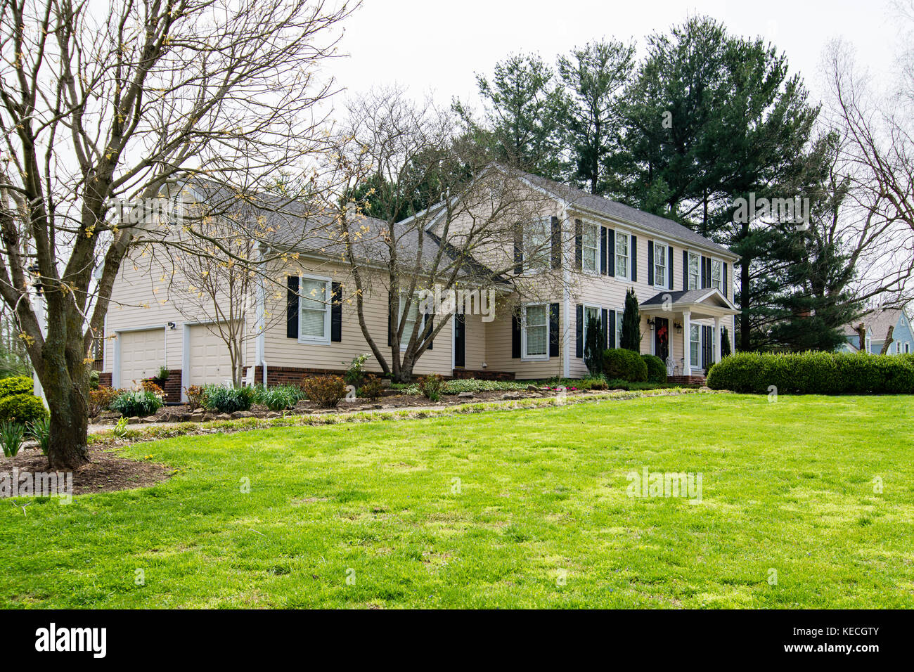Middle class American home in Kentucky USA Stock Photo - Alamy