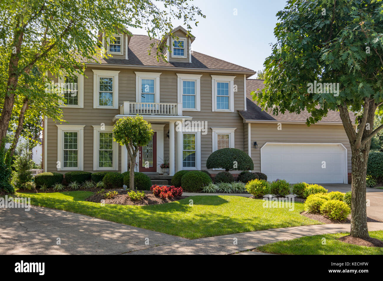 Middle class American home in Kentucky USA Stock Photo - Alamy