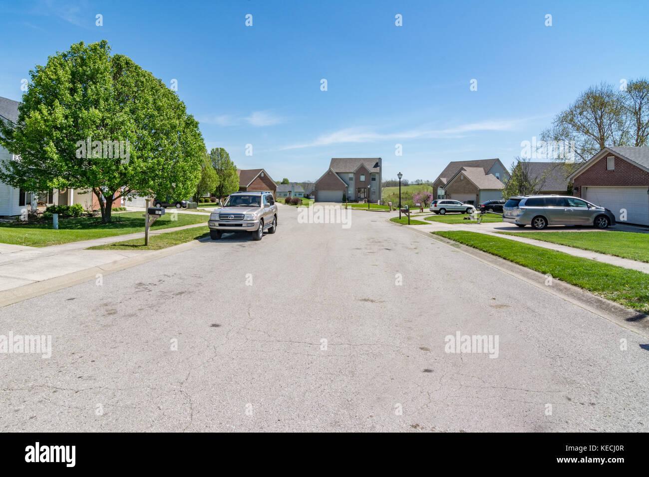 View of middle-class suburban neighborhood in Kentucky USA Stock Photo ...