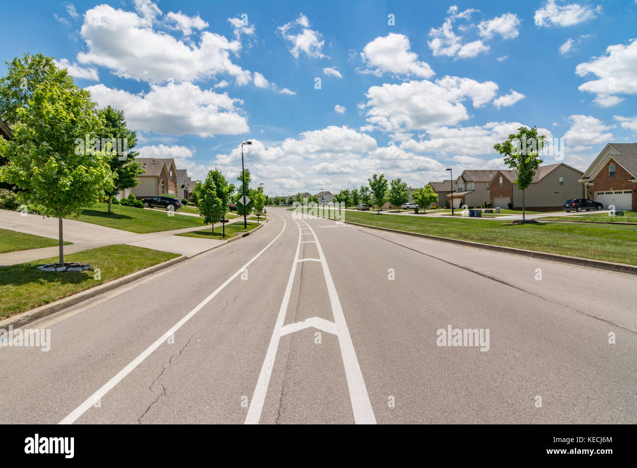 View of middle-class suburban neighborhood in Kentucky USA Stock Photo ...