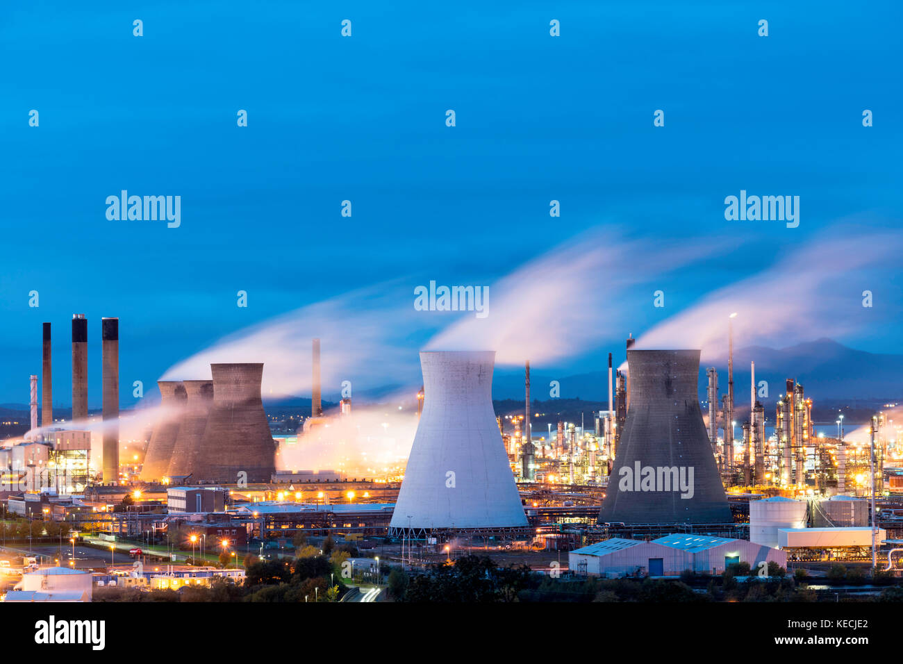 Scottish refinery hi-res stock photography and images - Alamy