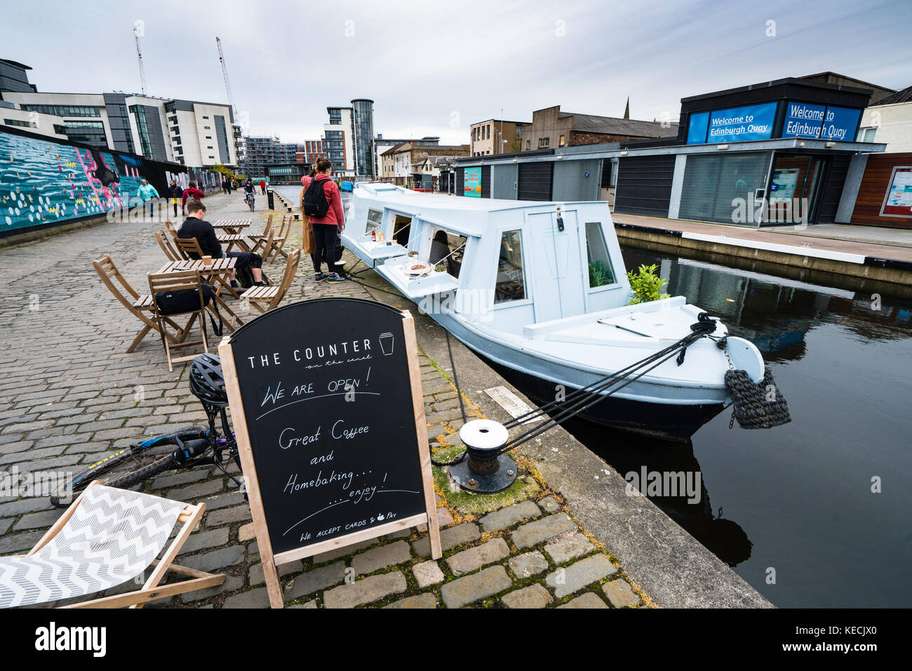 Edinburgh quay narrowboat hi-res stock photography and images - Alamy