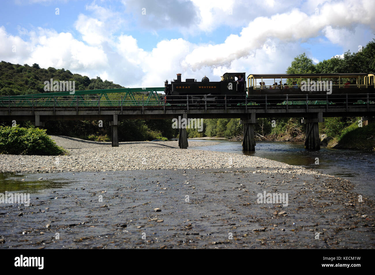 No. 8 "Llewellyn" crossing the River Rheidol at Llanbadarn Fawr. Vale ...