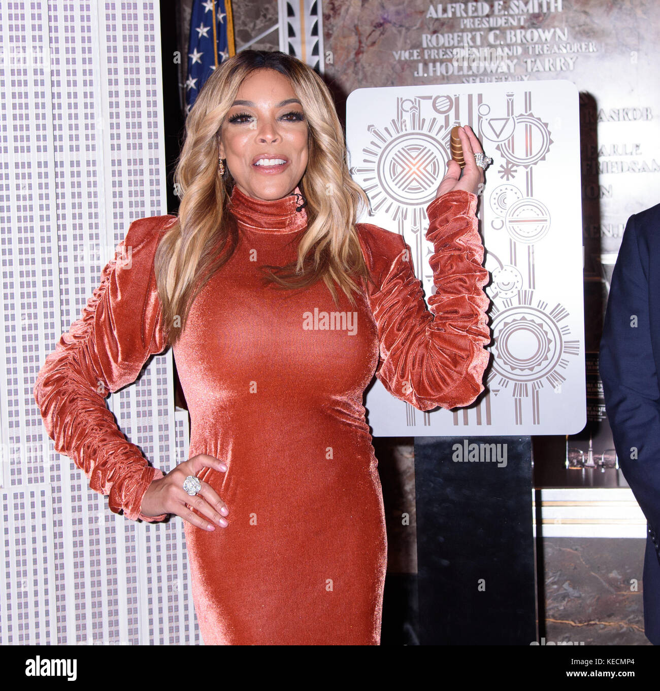 Wendy Williams lights Empire State Building to celebrate season 9 ...